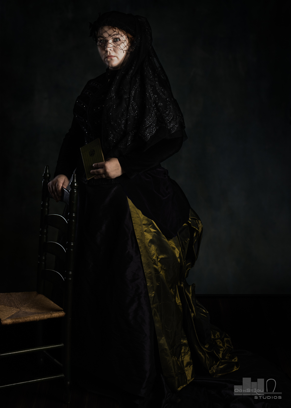 Anatomy of a Victorian Photoshoot - Ooh St. Lou Studios